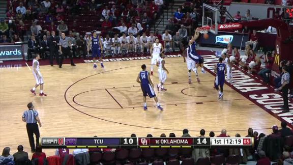 1H TCU A. Fields made Layup. Assisted by K. Anderson. - ESPN Video