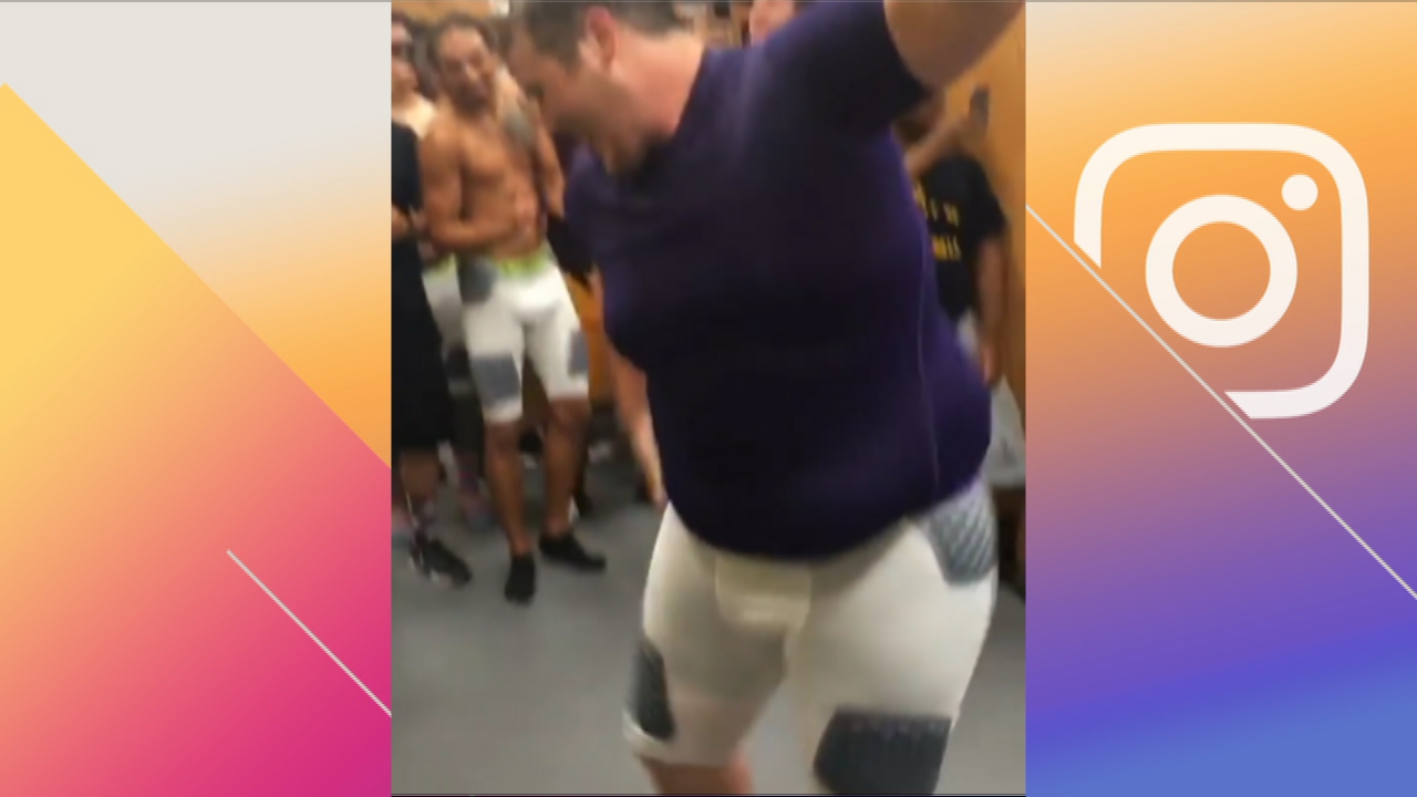 lineman dancing on pole