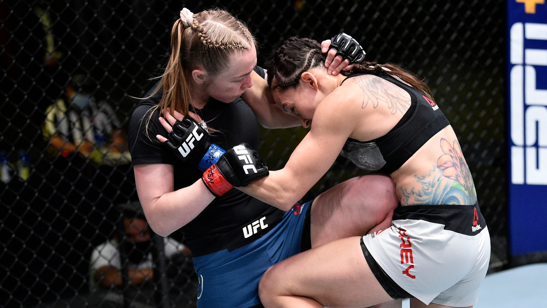 Kay Hansen, Jinh Yu Frey exchange strikes in third - Stream the Video ...