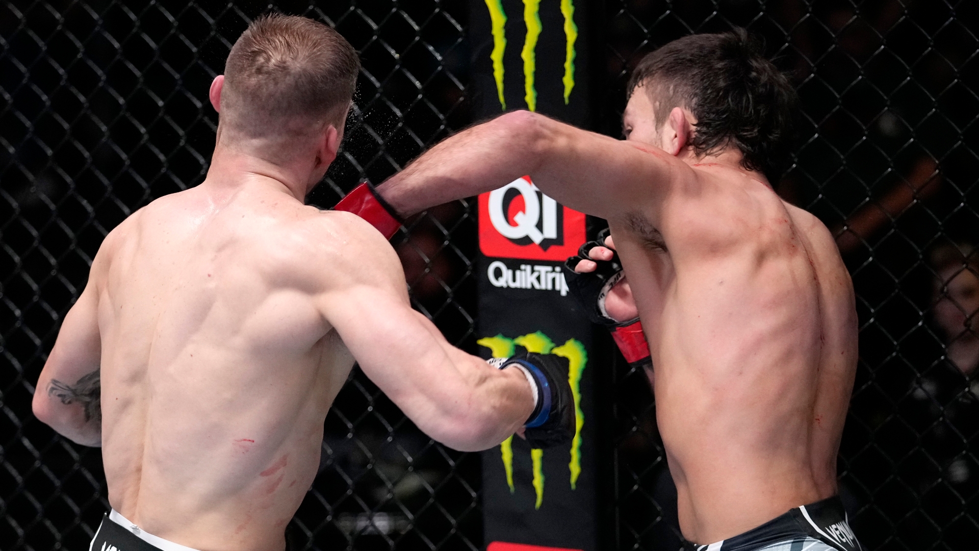 Chad Anheliger finishes Jesse Strader in UFC debut - Stream the Video ...