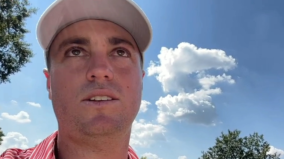 Join Justin Thomas live during his practice round for the Presidents ...