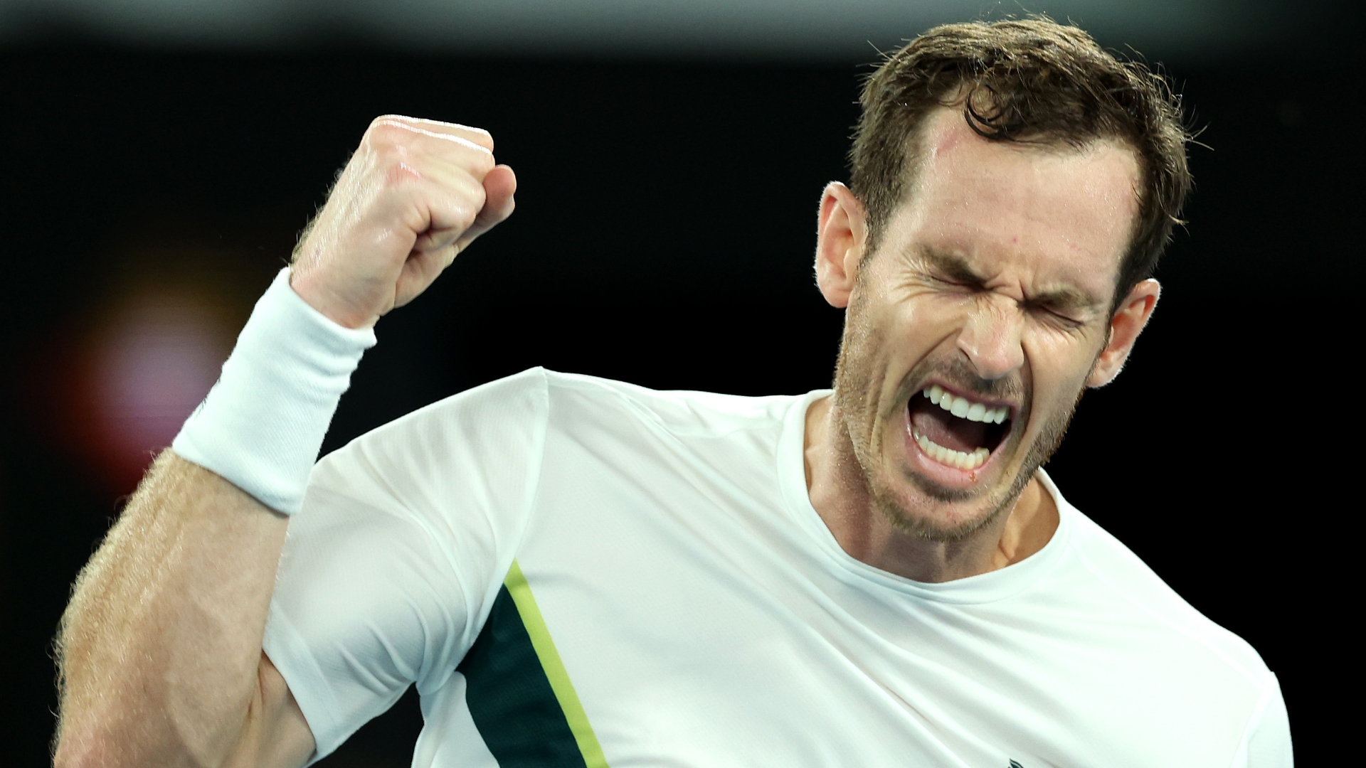 Andy Murray ousts No. 13 Matteo Berrettini in 5-set thriller - Stream ...