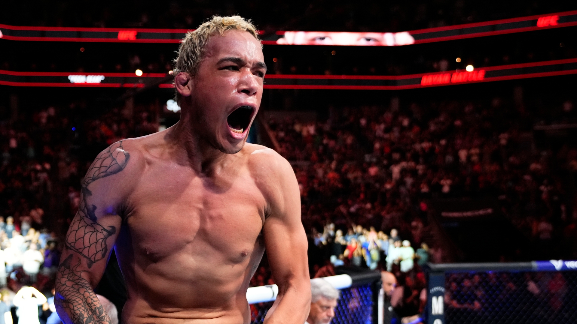 Bryan Battle stuns opponent with 14-second KO - Stream the Video ...