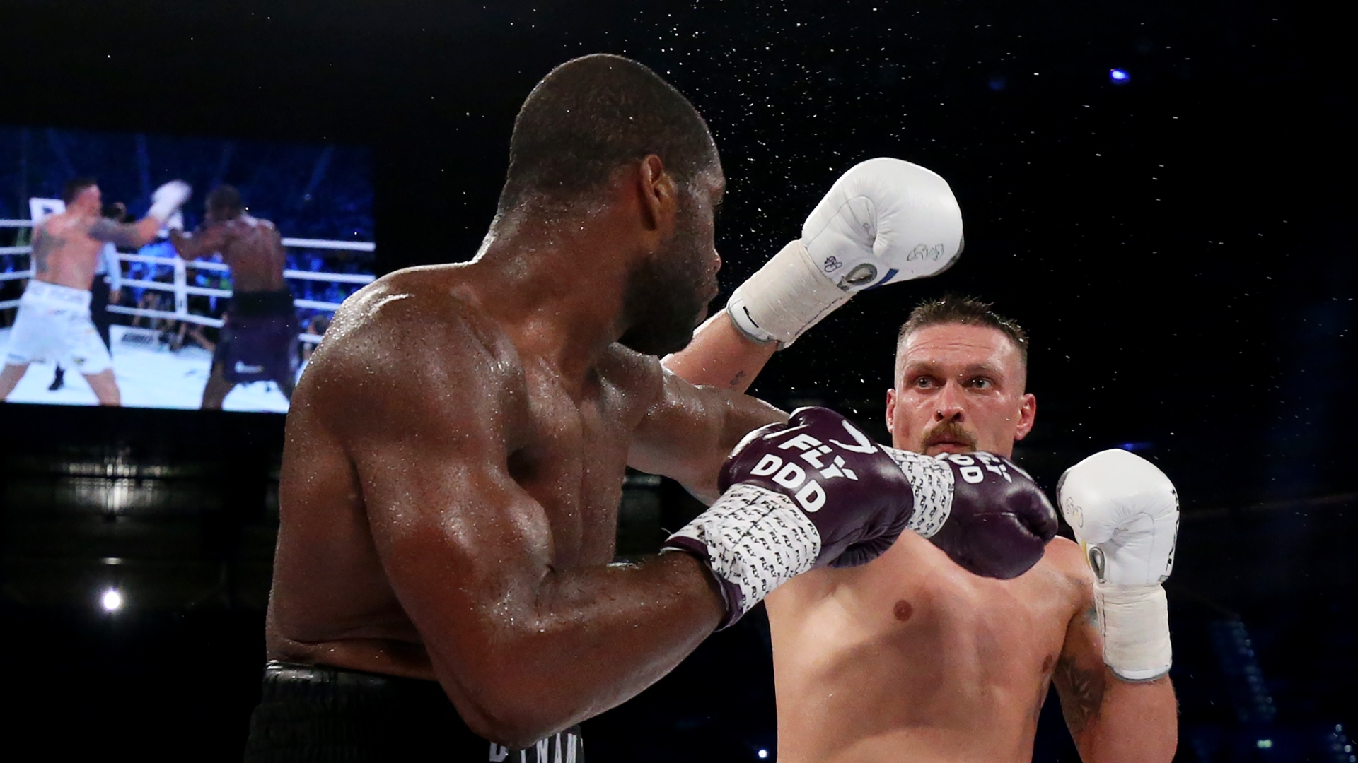 Oleksandr Usyk drops Daniel Dubois to retain titles - Stream the Video ...