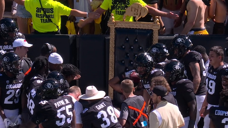 Colorado forces big interception, celebrates on turnover throne ...