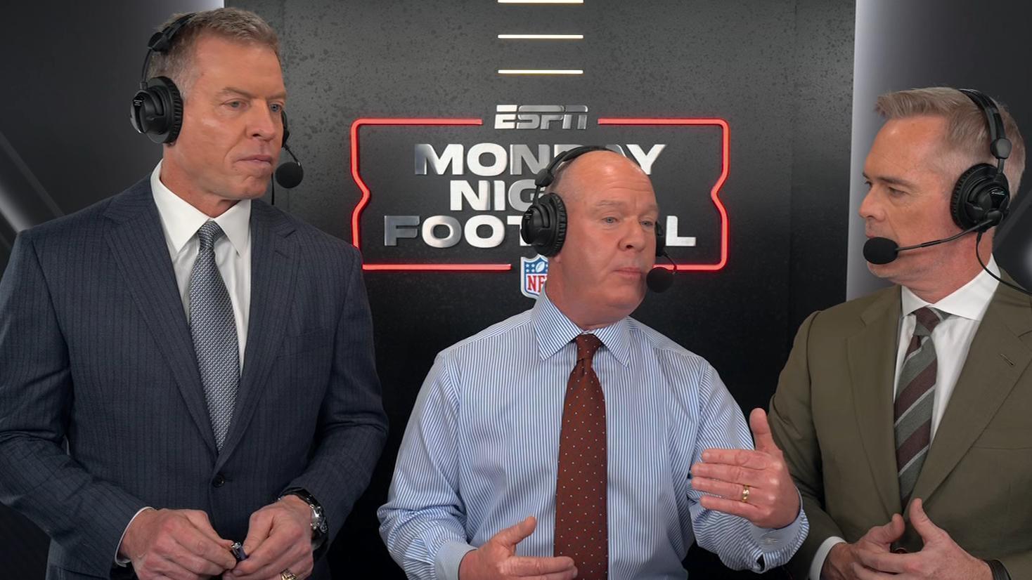 MNF booth breaks down controversial flag on Lions' 2-point attempt ...