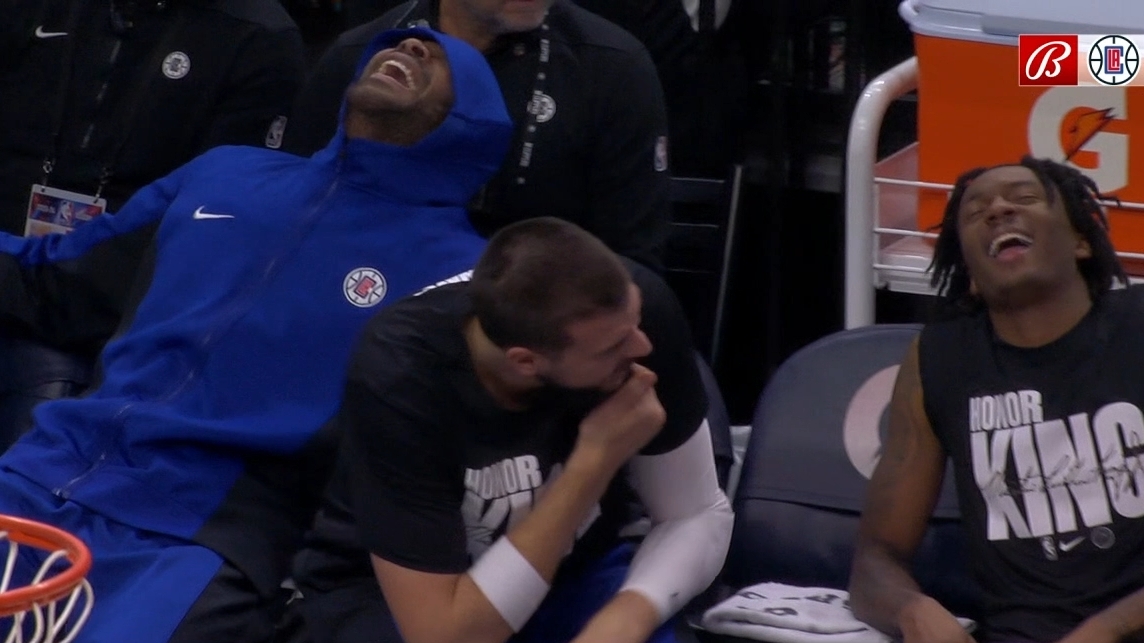 Clippers bench loses it after Rudy Gobert air-balls a FT - Stream the ...
