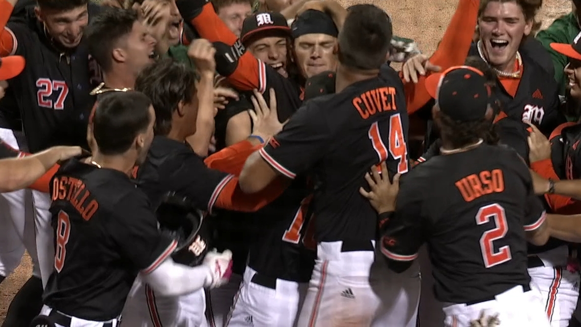 Miami takes down No. 3 Clemson on Jack Scanlon's walk-off HR - Stream ...