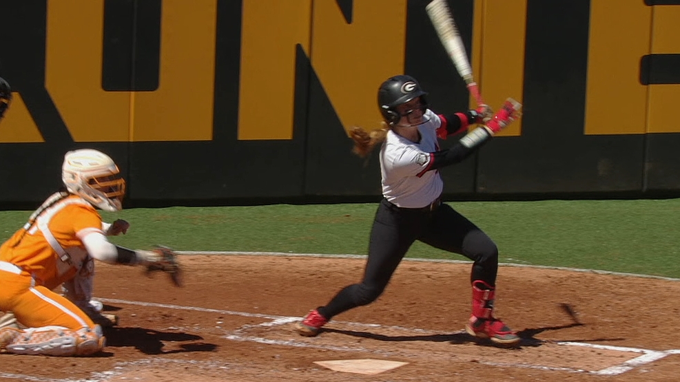 Emily Digby sends in 2 with a poke down the line - Stream the Video ...