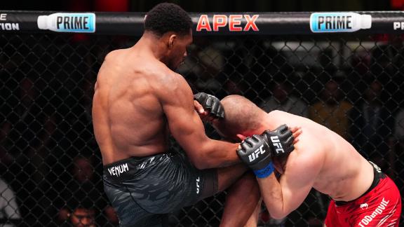 Mansur Abdul-Malik finishes Dusko Todorovic with help from brutal knee ...