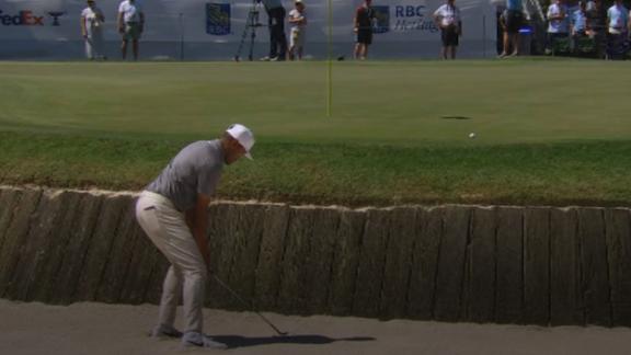 Tony Finau recovers for double bogey after disastrous bunker shot ...
