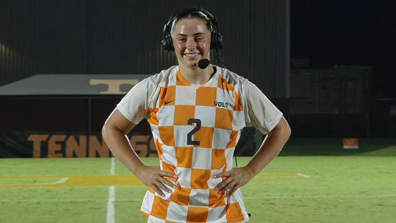 Shae O'Rourke reflects on leading Vols to win over No. 1 Tar Heels ...