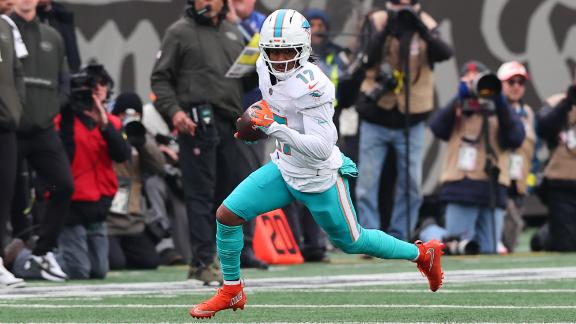 Dopp: Jaylen Waddle is a top-15 fantasy WR in Week 15 - ESPN Video