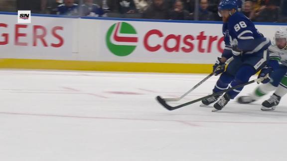 William Nylander scores goal vs. Canucks - ESPN Video